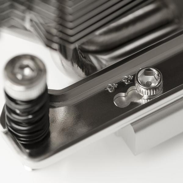 Noctua NH-U14S TR4-SP3 140mm CPU Air Cooler | PC Studio